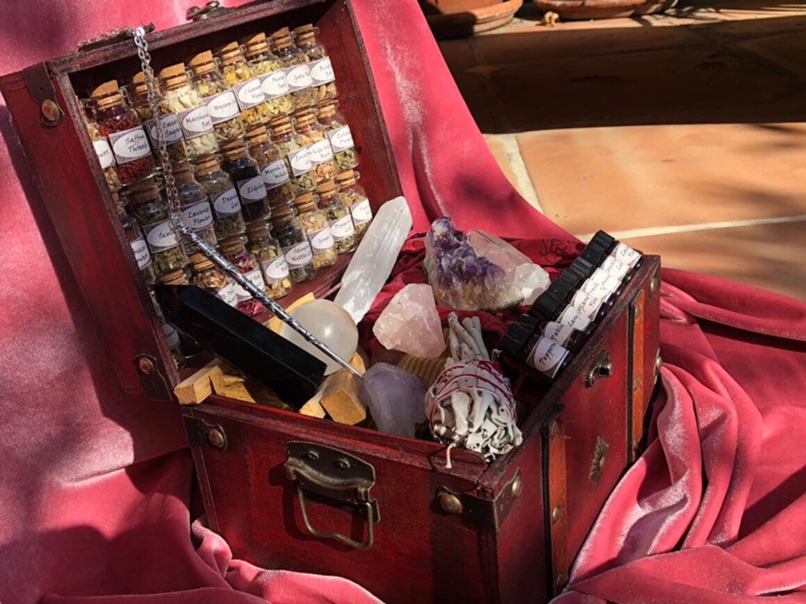 12 Best Gifts for Witches (She Will Love!) - Captivating Crazy